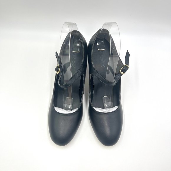 Capezio | Shoes | 85w 85 Wide Capezio 653 Manhattan Character Black ...